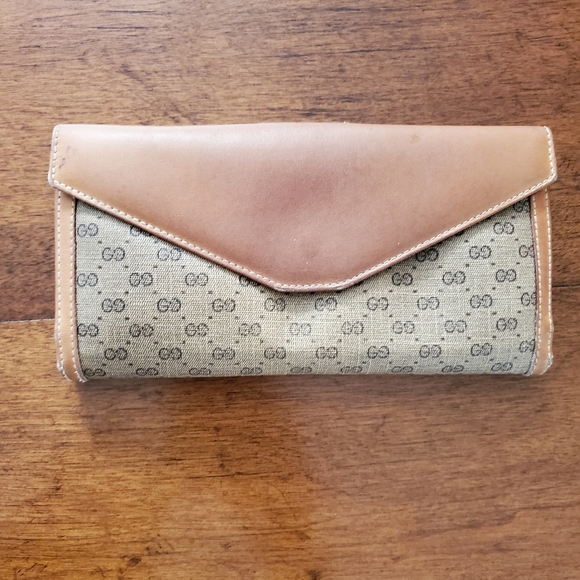 Bags | Gucci Authentic Bifold Leather Signature Monogram Long Vintage ...